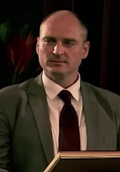 Watch Jacob's Cross S05:E02 - Episode 2 - Free TV Shows | Tubi