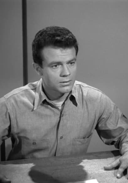Watch Perry Mason S03:E23 - The Case of the Slandered Submarine - Free ...