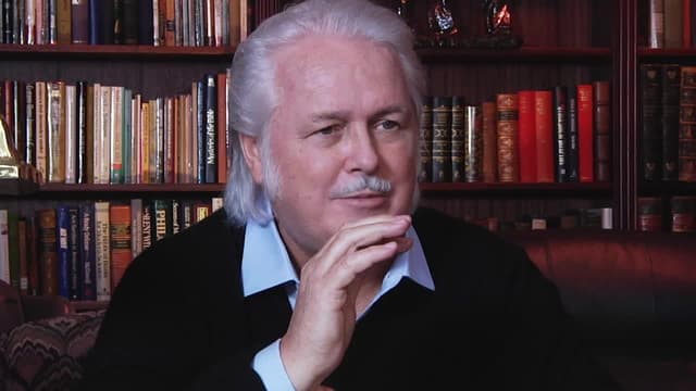 Watch The Conspiracy Show with Richard Syrett S03:E12 - The Shroud of ...