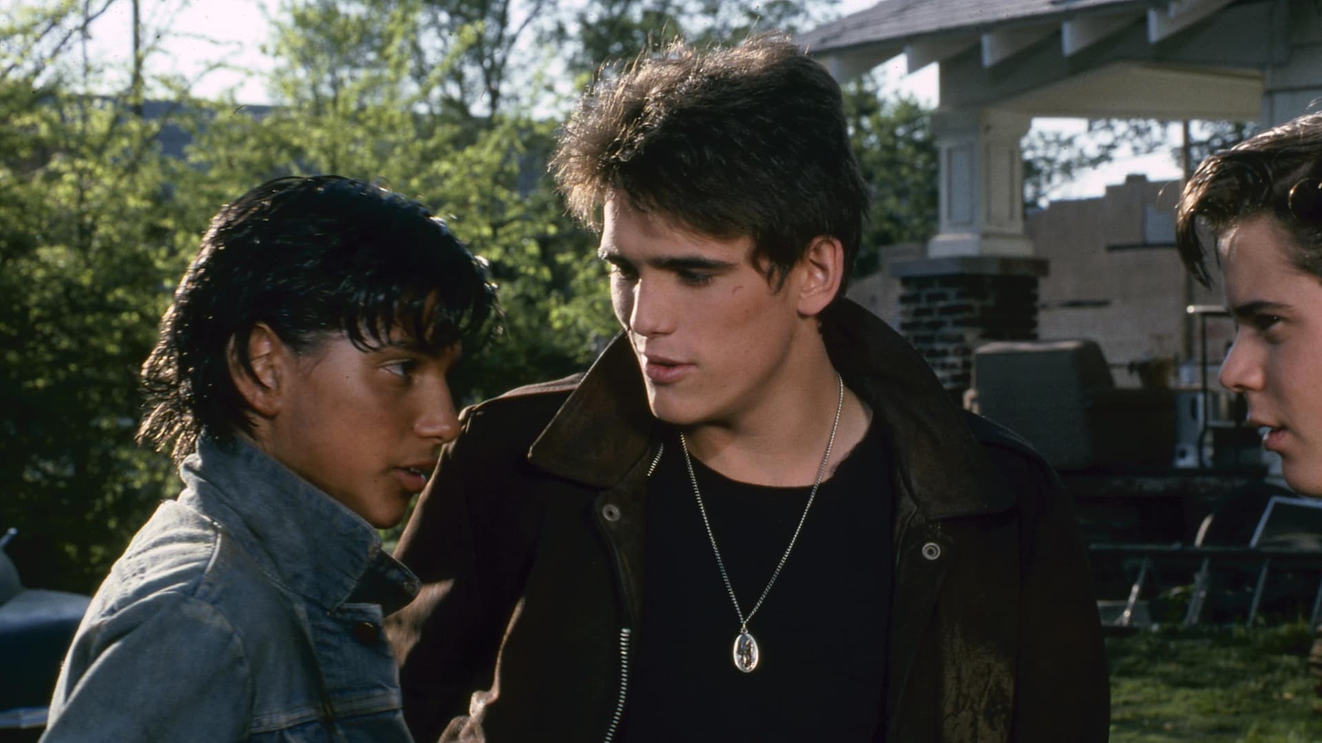 Watch The Outsiders (1983) - Free Movies | Tubi