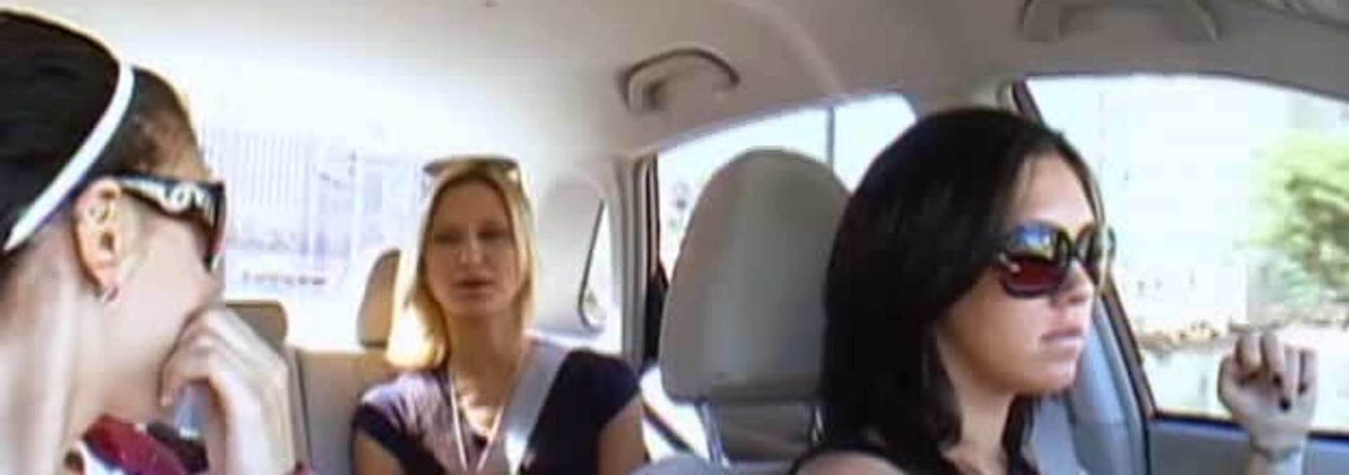 Watch Bad Girls Club S02:E13 - Cordelia and the Chamber of Secrets ...