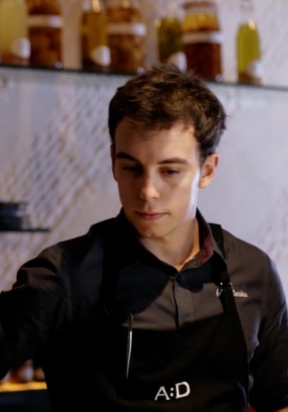 Watch The Toque 12 S02:E13 - Antidote - Free TV Shows | Tubi