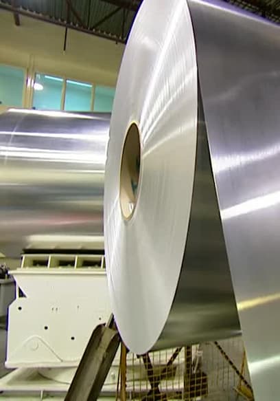 Watch How It's Made S01:E23 - Gummy Candy and Aluminum Cans - Free TV ...