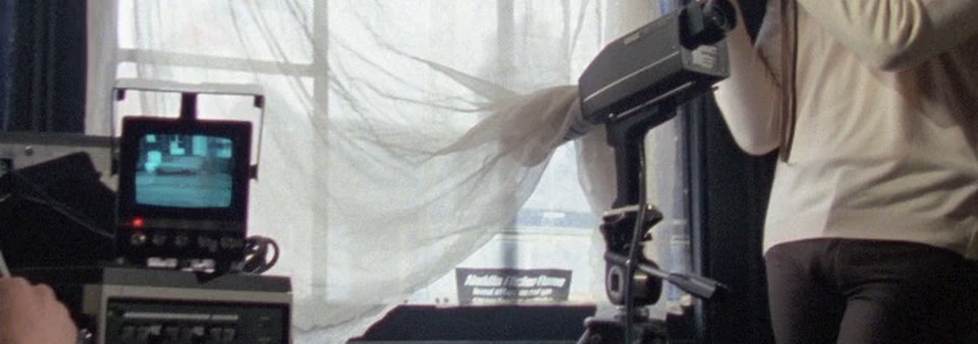 Watch The Professionals S03:E02 - Backtrack - Free TV Shows | Tubi