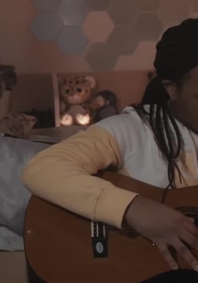 Watch Nub TV S01:E01 - UFOs - Free TV Shows | Tubi