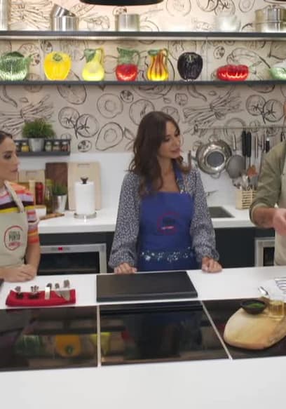 Watch Cocina Al Punto Con Peña Y Tamara S01:E83 - Brocheta De Carne De ...