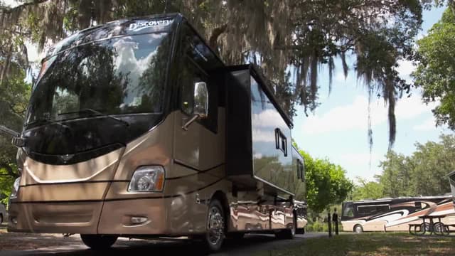 Watch Big Time RV S04:E03 - Rocky Mountain High - Free TV Shows | Tubi