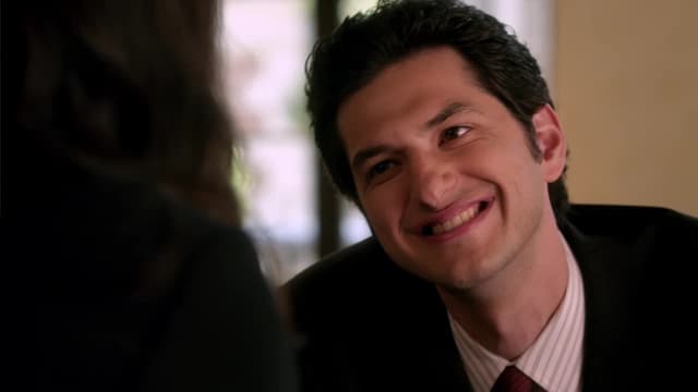 Watch Undercovers S01:E04 - Jailbreak - Free TV Shows | Tubi