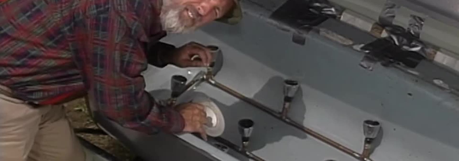 Watch The Red Green Show S07:E04 - Adopt-a-Highway - Free TV Shows | Tubi