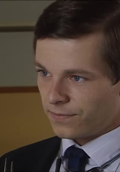 Watch The Royal S05:E02 - Cometh the Hour, Cometh the Man - Free TV ...