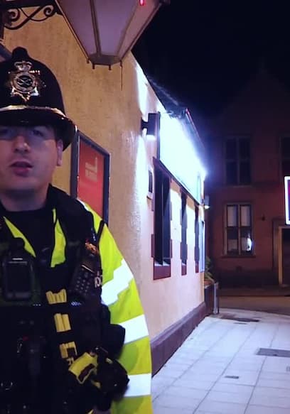 Watch Cops UK: Bodycam Squad S02:E09 - Episode 9 - Free TV Shows | Tubi