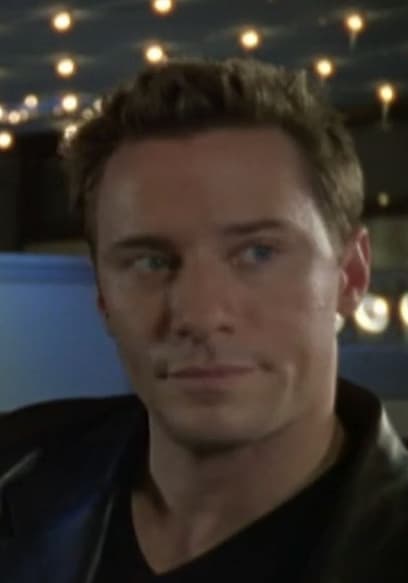 Watch CI5: The New Professionals S01:E12 - Souvenir - Free TV Shows | Tubi