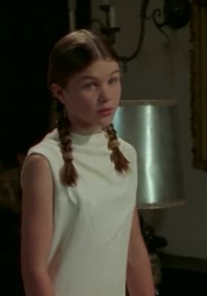Watch Goosebumps S04:E07 - Cry of the Cat (Pt. 1) - Free TV Shows | Tubi