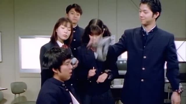 Watch Denji Sentai Megaranger S01:E44 - Carefree! Kenta's New Year's ...