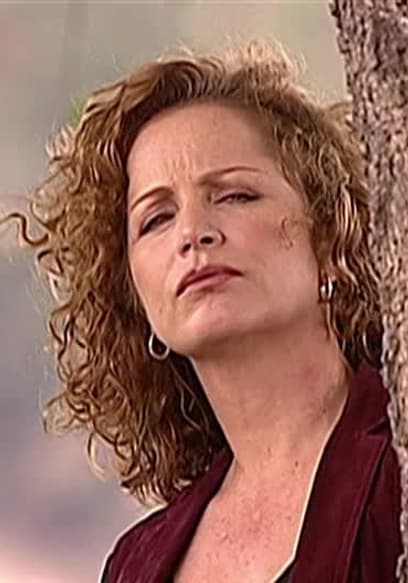 Watch Bella Calamidades S01:E128 - Capítulo 128 - Free TV Shows | Tubi