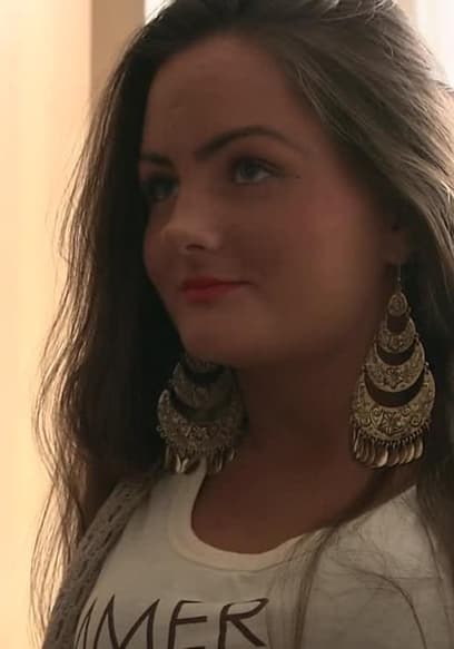 Watch A Gypsy Life for Me S01:E03 - The Heat - Free TV Shows | Tubi
