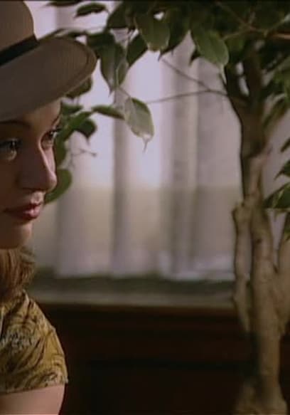 Watch Daring Capers S01:E16 - Hesse Jewels - Free TV Shows | Tubi