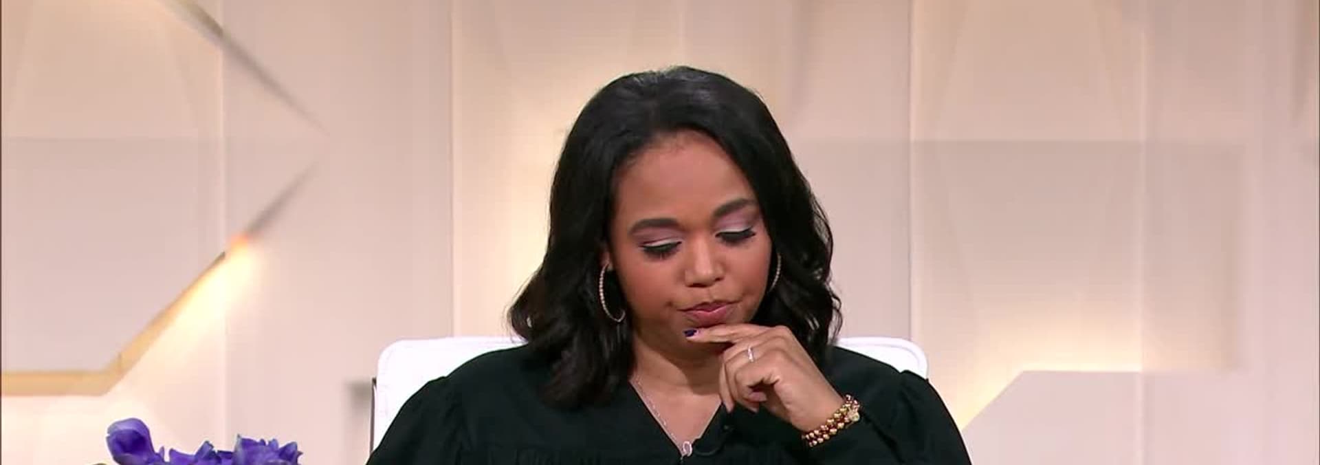 Watch Divorce Court S22:E08 - Vievie Vilycahn vs. Nathaniel Rios - Free ...