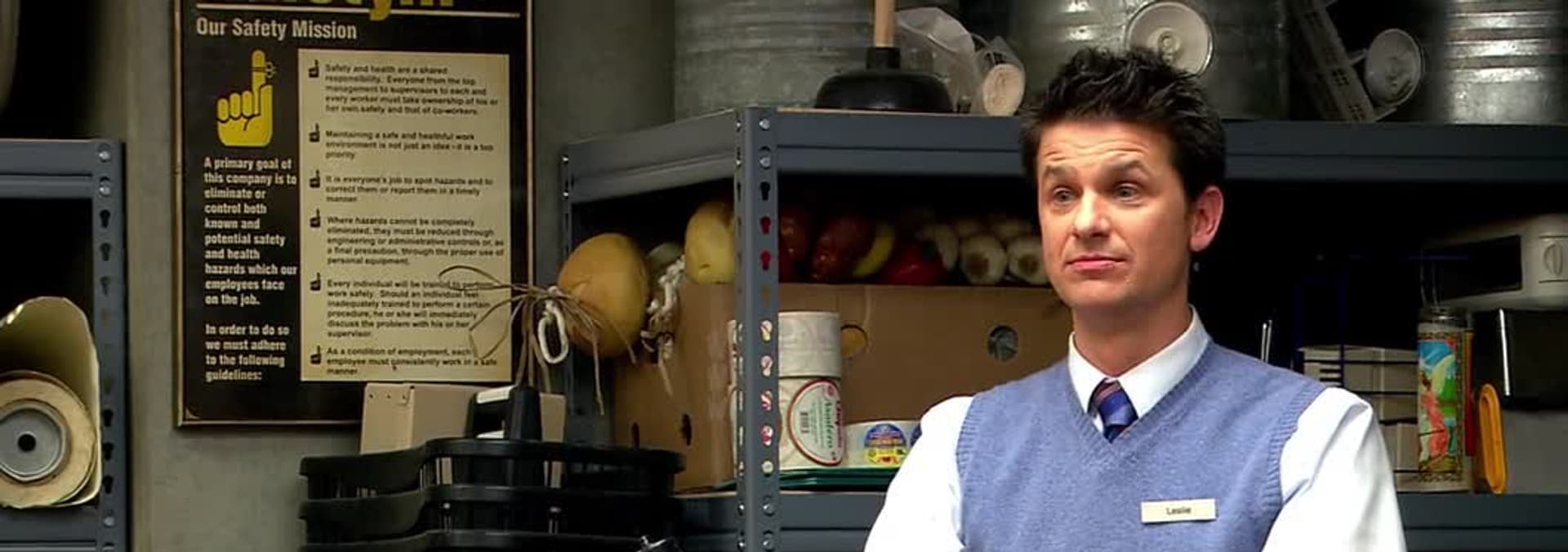 Watch 10 Items or Less S02:E01 - To Heir Is Human - Free TV Shows | Tubi