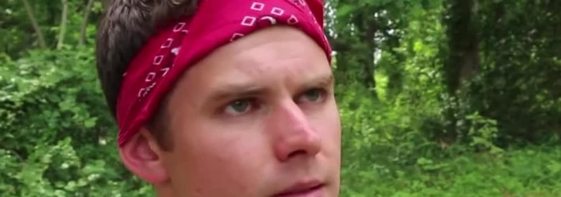 Watch Lungs S02:E06 - A Walking Corpse - Free TV Shows | Tubi