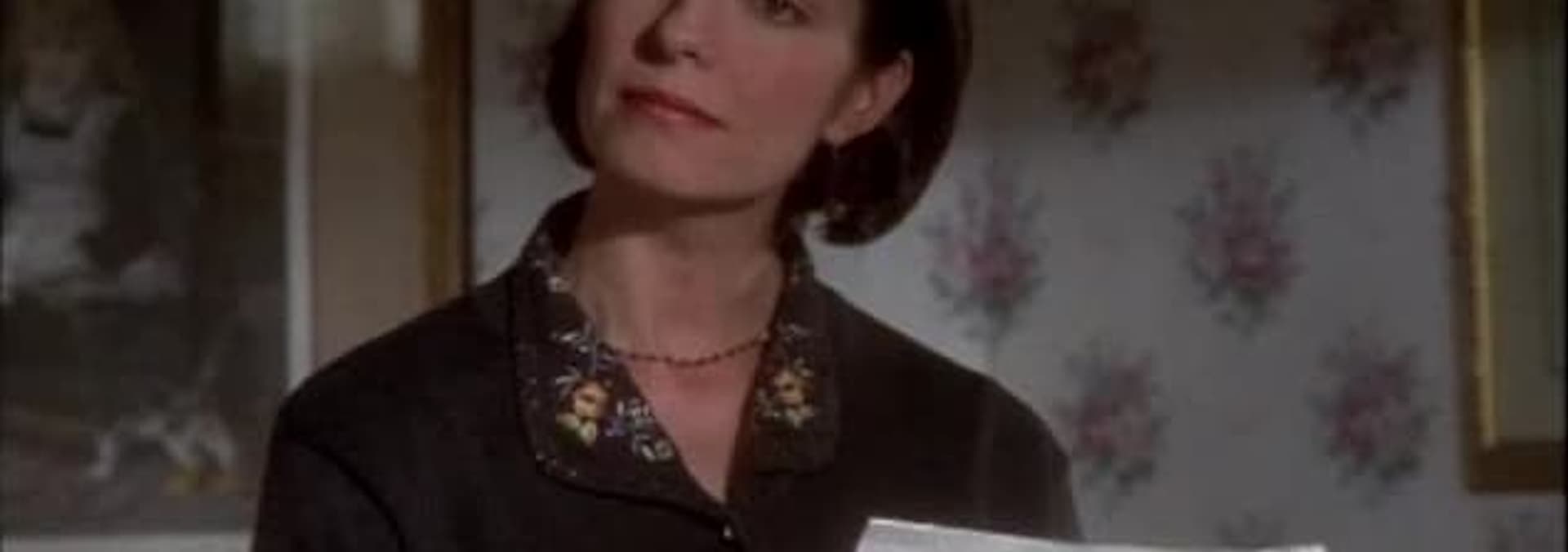 Watch Sisters S06:E28 - War and Peace (Pt. 2) - Free TV Shows | Tubi