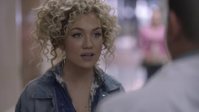 Watch Star S01:E03 - Next of Kin - Free TV Shows | Tubi