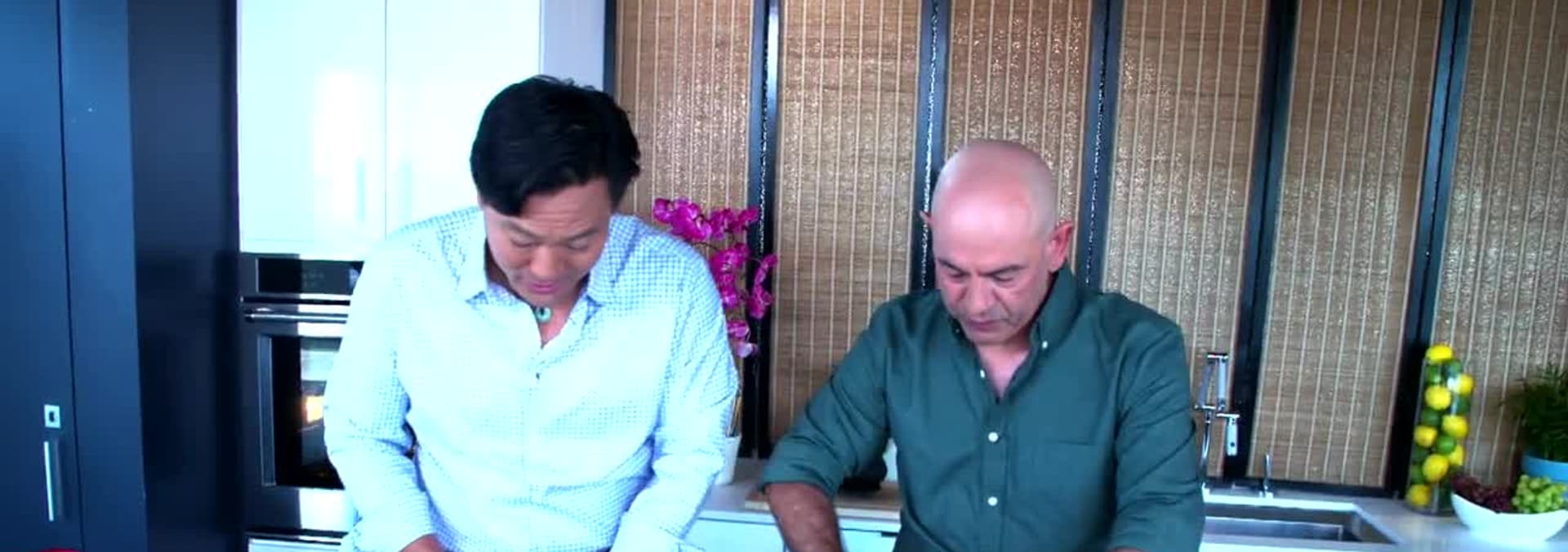 Watch Simply Ming S16:E06 - Simon Majumdar - Free TV Shows | Tubi