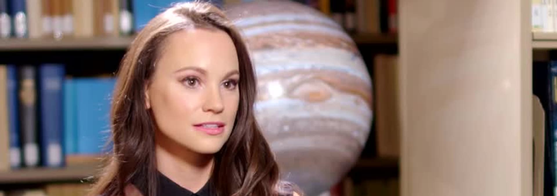 Watch Xploration Outer Space S06:E03 - Our Solar System: Fact and ...