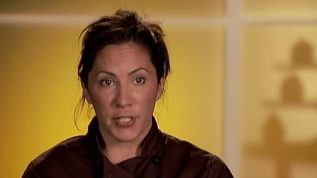 Watch Cupcake Wars S01:E07 - Good Cause Cupcakes - Free TV Shows | Tubi