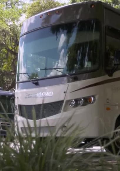 Watch Big Time RV S04:E10 - Back for More - Free TV Shows | Tubi