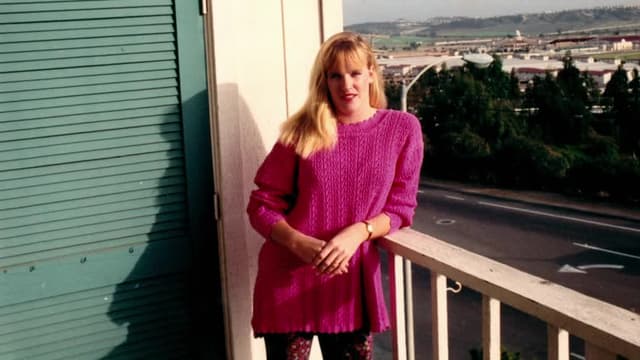 Watch Surviving Evil S01:E01 - Terror Beach - Free TV Shows | Tubi