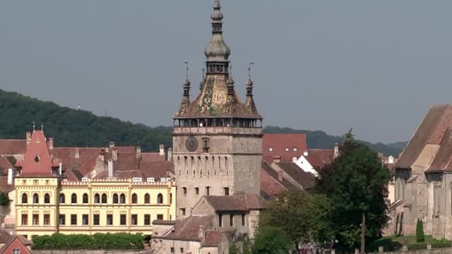 Watch The Cradles of Culture S01:E01 - Damascus, Aleppo, Bosra, Palmyra ...