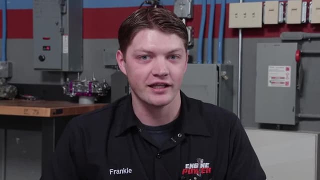 Watch Engine Power S09:E01 - 4.3L Chevy V6 Bottom End Build - Free TV ...