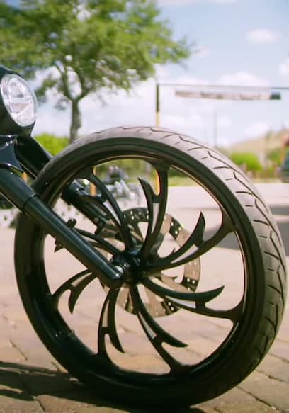 Watch Iron Resurrection S04:E03 - Tricked Out Trike - Free TV Shows | Tubi