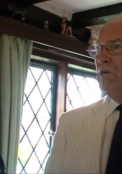 Watch Secret Dealers S01:E02 - Episode 2 - Free TV Shows | Tubi