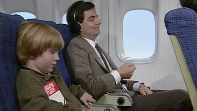 Watch Mr. Bean S01:E07 - Merry Christmas Mr. Bean - Free TV Shows | Tubi