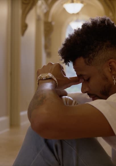 Watch A House Divided S05:E03 - Double or Nothing - Free TV Shows | Tubi