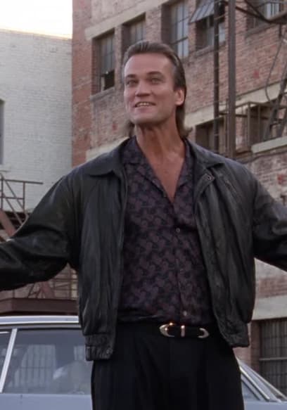 Watch MacGyver S07:E12 - Off the Wall - Free TV Shows | Tubi