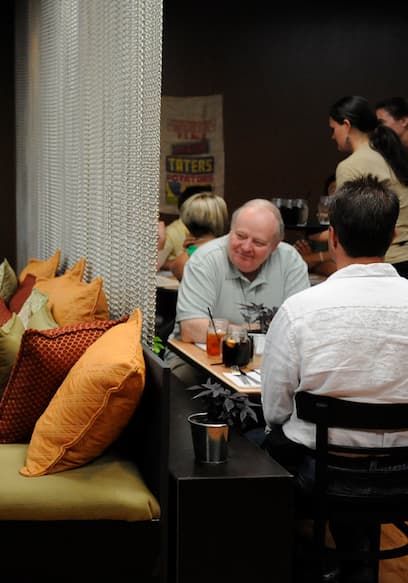 Watch Kitchen Nightmares S04:E08 - Cafe Tavolini - Free TV Shows | Tubi