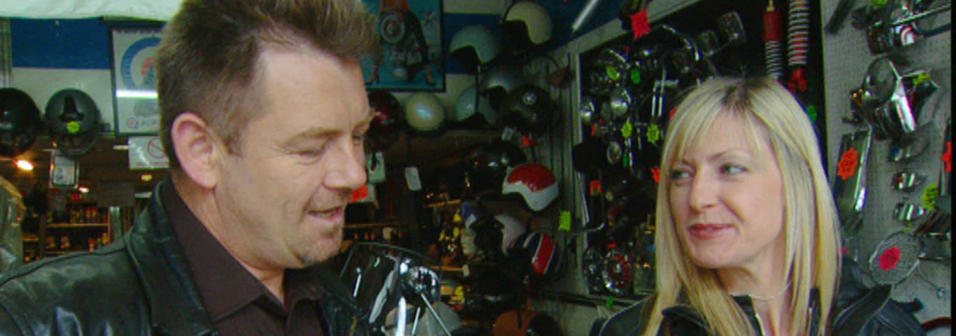 Watch Full Throttle Famous S02:E06 - Chas Smith - Free TV Shows | Tubi