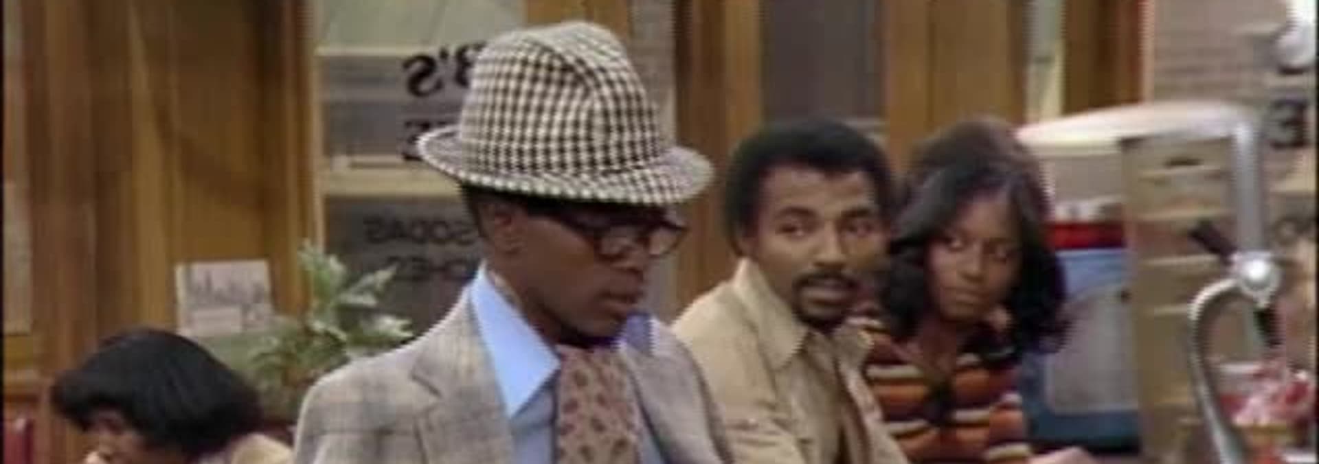 Watch What's Happening!! S03:E06 - The Landlady - Free TV Shows | Tubi