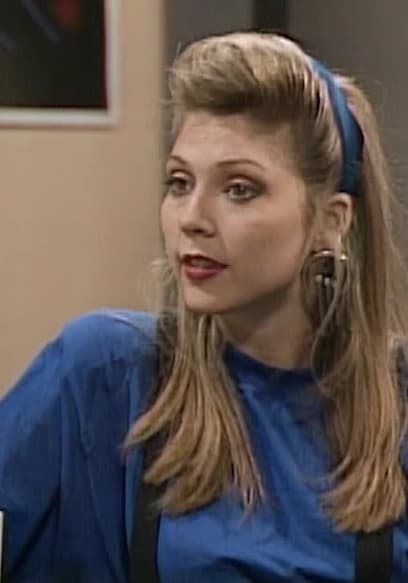 Watch Amanda Sabater S01:E114 - Capítulo 114 - Free TV Shows | Tubi