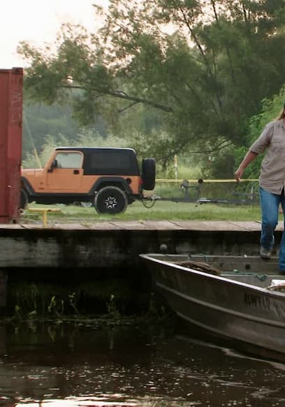 Watch Swamp People S05:E98 - Swamp People: Gator Recon - Free TV Shows ...