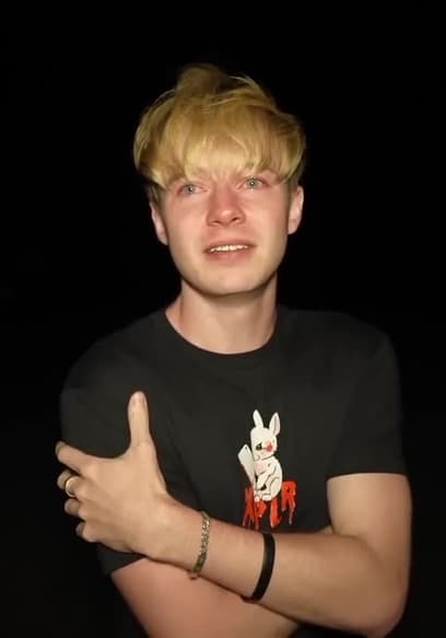 Watch Sam and Colby S04:E02 - Surviving a Week at the Real Conjuring ...