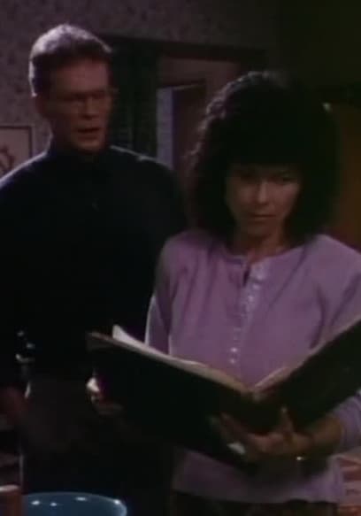 Watch Monsters S01:E21 - All in a Day's Work - Free TV Shows | Tubi