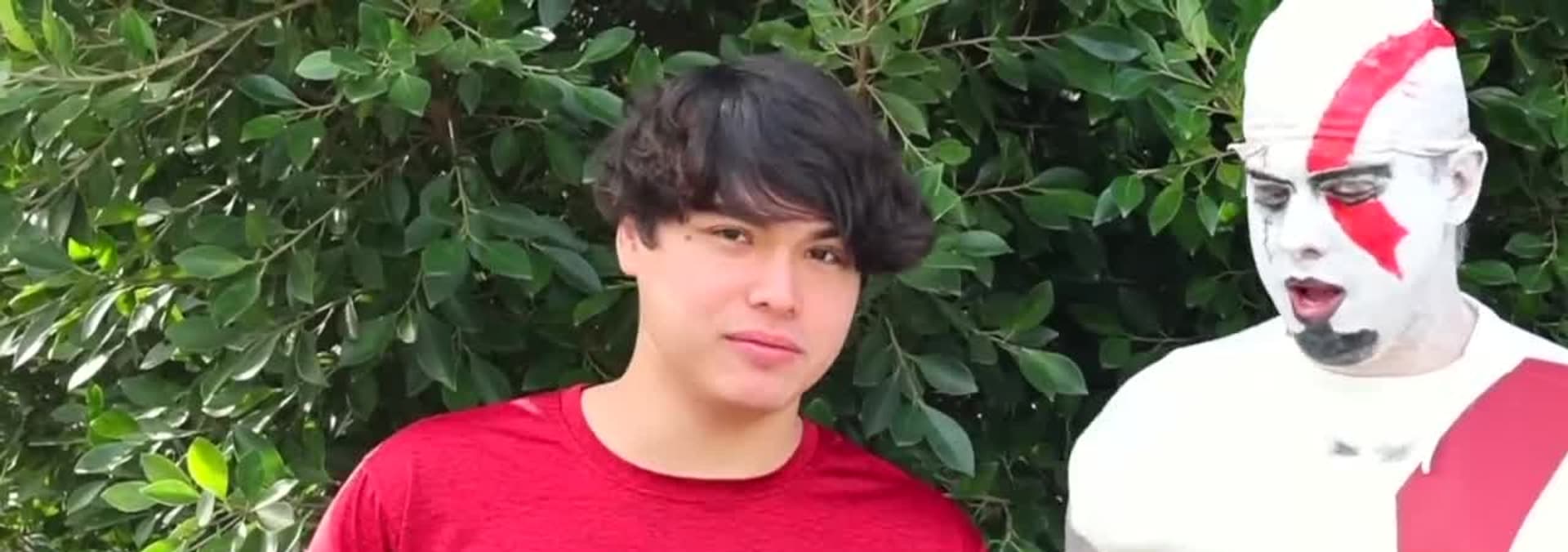 Watch Stokes Twins S03:E14 - Buying 1,000 Cursed Amazon Products (Pt. 1 ...