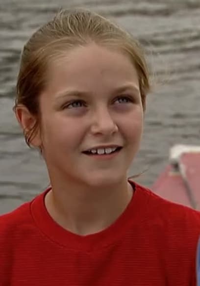 Watch Fear Factor S04:E11 - Boat Raft Leap Frog / Family Tunnel / Worm ...