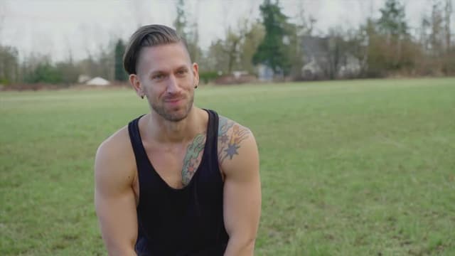 Watch The Whole Package S01:E04 - Mural Street - Free TV Shows | Tubi