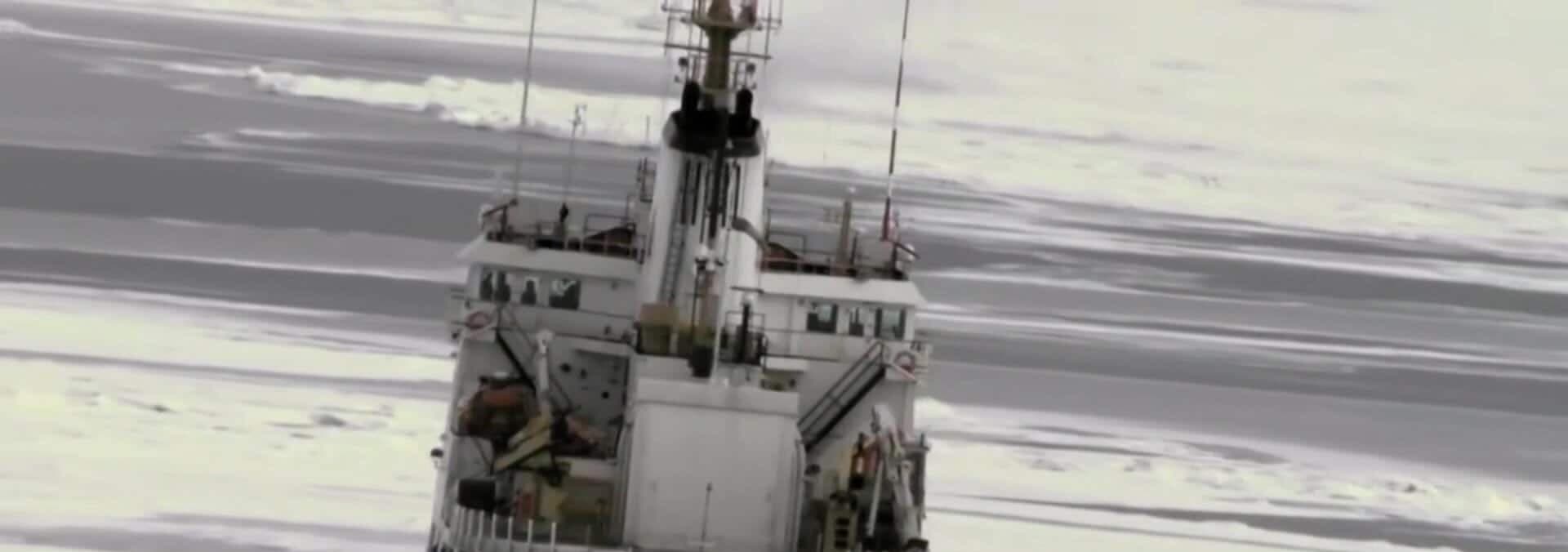 Watch East Harbour Heroes S01:E08 - Boats, Boats, Boats - Free TV Shows ...