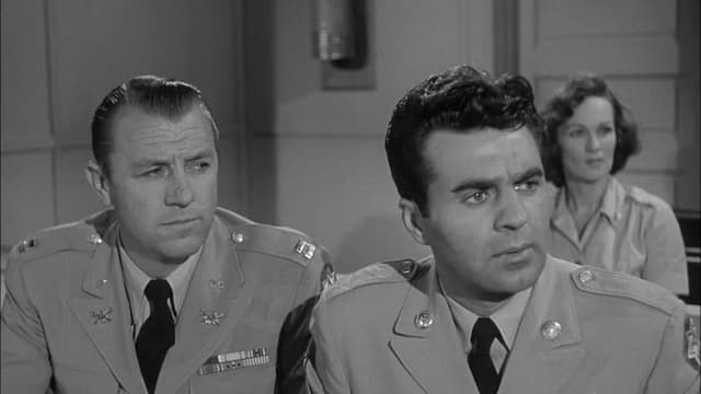 Watch Perry Mason S02:E04 - The Case of the Sardonic Sergeant - Free TV ...
